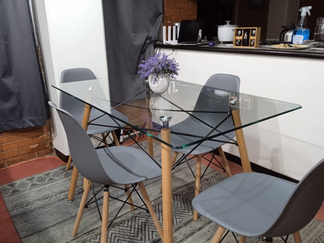 Comedor Eames Line 4P – Moad Chile