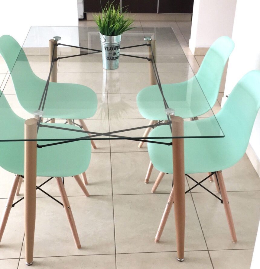 Comedor Eames Line 4P – Moad Chile